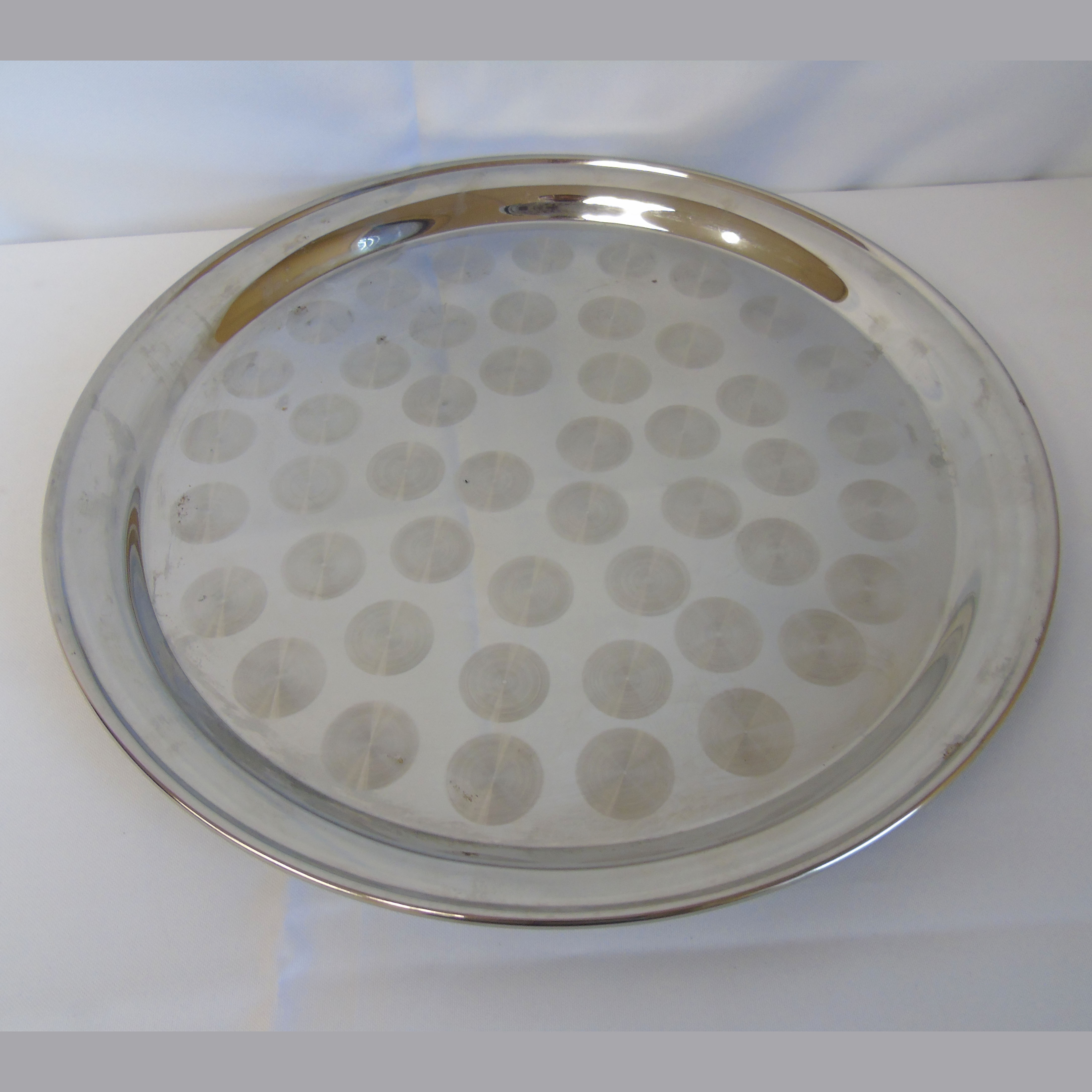 Stainless Swirl 14" Round - American Party RentalAmerican Party Rental